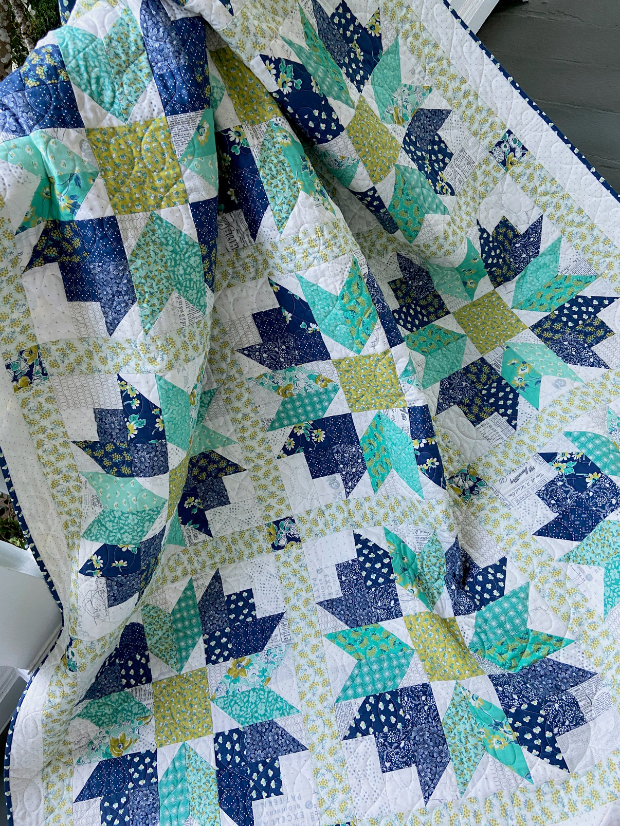 Bachelor Button PDF Pattern – White Barn Quilts